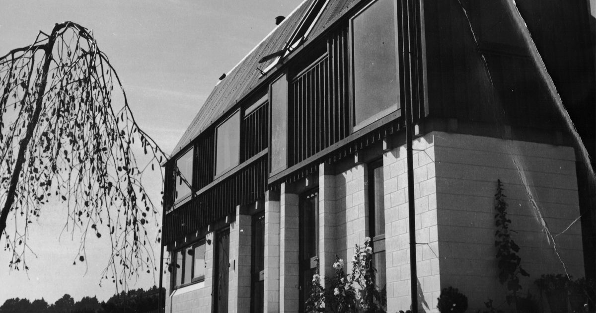 117 Moncks Spur Road | Christchurch Modern